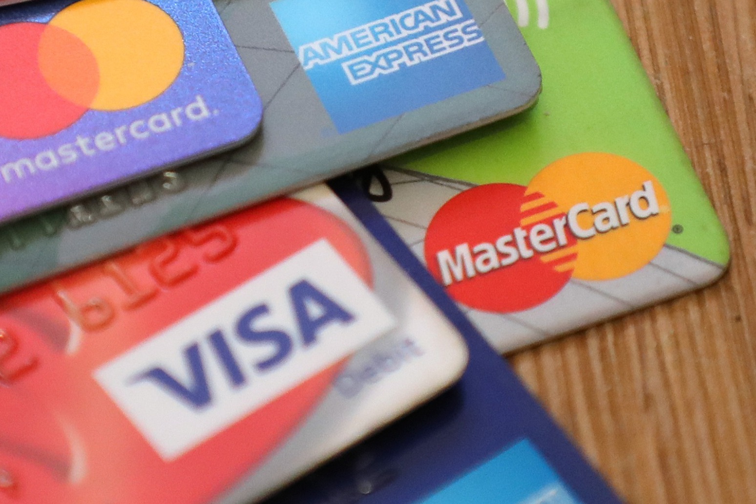 Lloyds Halifax And Bank Of Scotland Customers Will Set Own Contactless