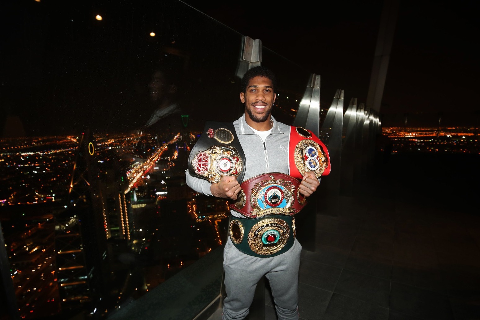 TOTTENHAM\'S STADIUM SET TO STAGE NEXT JOSHUA FIGHT | Radio NewsHub