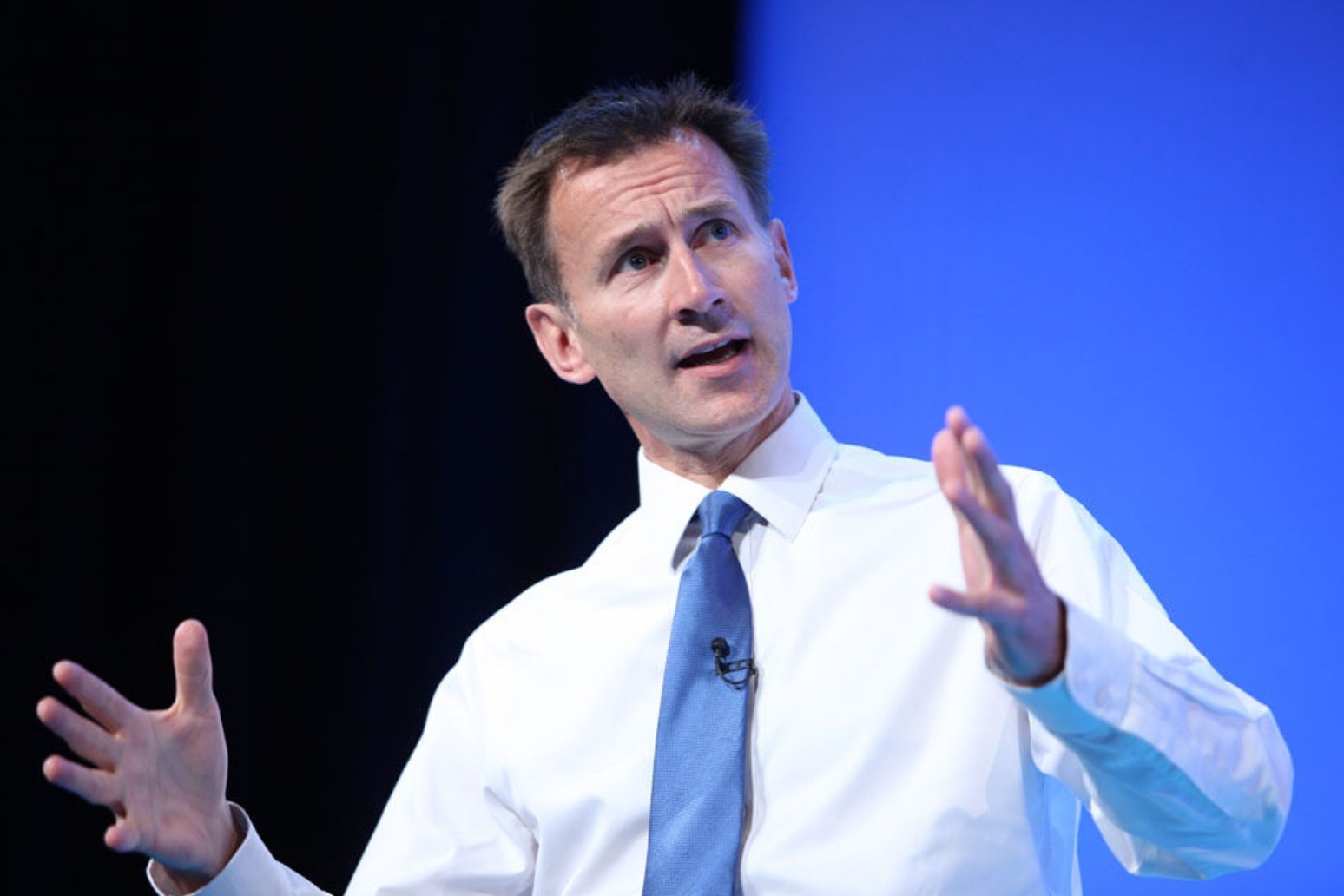 Jeremy Hunt throws his support behind PM as he\'s named Foreign ...